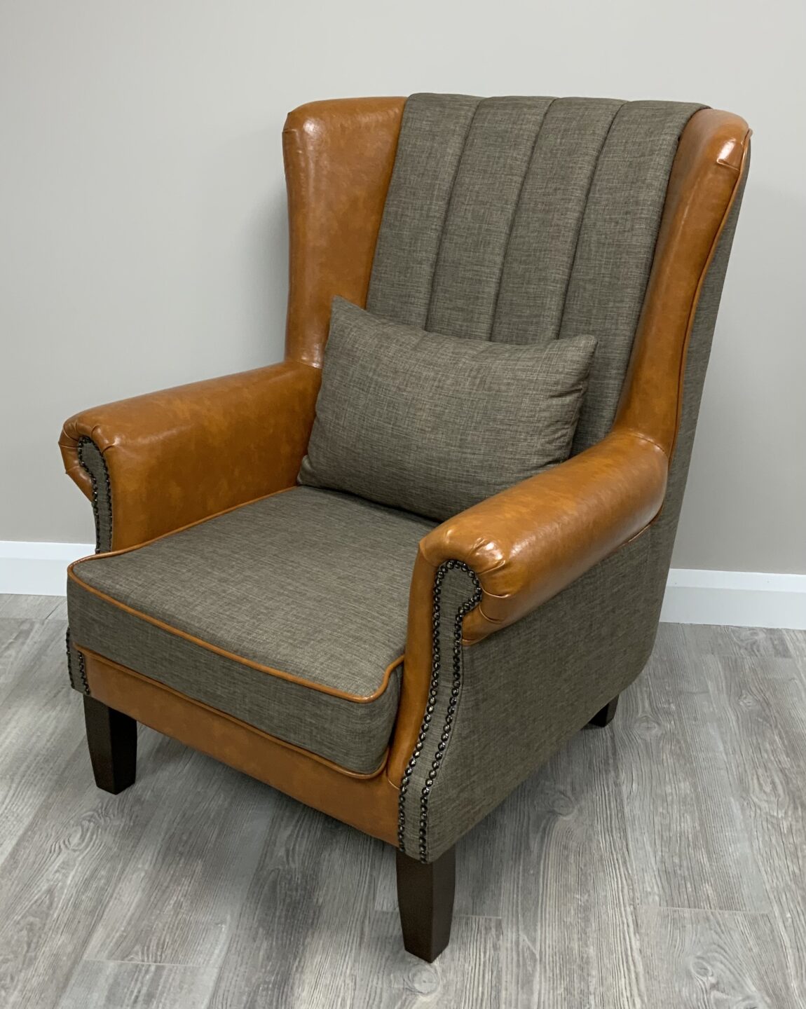 Sheas' Chair - MPD Furniture Wholesale Northern Ireland